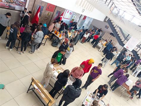 İlker Eren Çevik Anadolu Lisesinden Bahar Kermesi İlker Eren Çevik Anadolu Lisesi