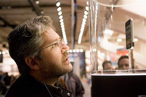 Trimming Apple Exiting Tech Positions TheStreet Pro