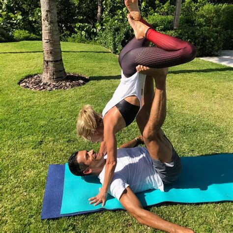 Kelly Ripa Exact Diet And Exercise Routine Fabbon