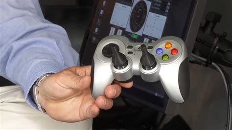 El Submarino Perdido En El Titanic Usa Un Viejo Mando De Logitech De 2005