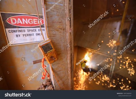 983 Gas Tester Images Stock Photos Vectors Shutterstock