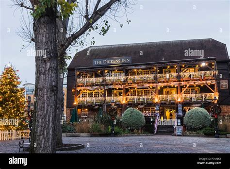 England London Wapping Stkatharine Docks The Dickens Inn Pub Stock