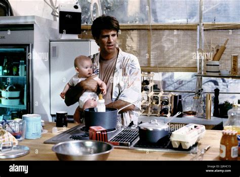 Ted Danson Baby Three Men And A Baby Stock Photo Alamy