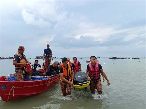 Mayat Remaja Perempuan Ditemukan Tersangkut Celah Batu Satuberita