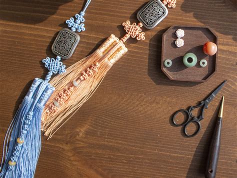 Class101 만질수록 아름다워지는 전통매듭 10가지 매듭법으로 엮기 Class101 만질수록 아름다워지는 전통매듭 10가지 매듭법으로 엮기