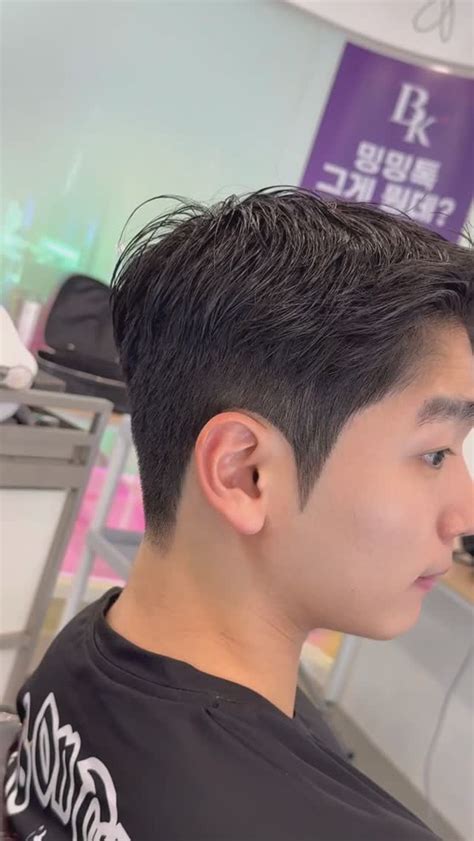 남자파마 남자펌 롯드와 호일을 이용한 자연스러움과 러프함을 동시에 연출한 펌 스타일 다양한 도구를 쓰기전에 도구에 따른 결과물 도구를 사용하는데 있어 본인만의 명확한