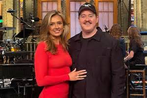 ¿quién Es La Novia Del Actor Shane Gillis Todo Sobre El Influencer