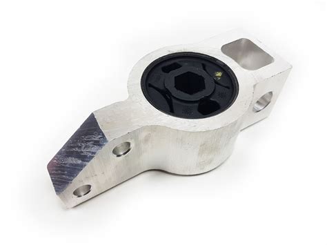 Audi A3 8P Front Drivers O/S Right Control Arm Wishbone Bush Bracket ...