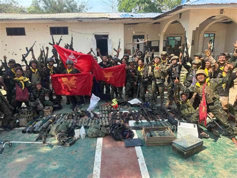 စစ်ရေးအချက်အချာကျသည့် ကော့ဘိန်းရဲစခန်း ပြန်လည်ရရှိရန် စစ်ကောင်စီတပ် ထိုးစစ်ပြင်ဆင်နေ သံလွင်ခက်