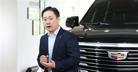 신형 에스컬레이드 내놓은 캐딜락 초대형 Suv시장 게임체인저 될 것