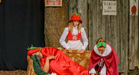 Kohila Hoovide Teater Tõi Publiku Ette Kaks Lasteetendust Raplamaa Sõnumid