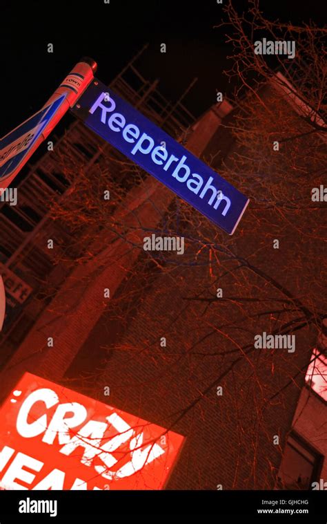 Reeperbahn kiez hi-res stock photography and images - Alamy