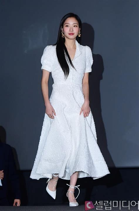 영화 영웅 언론시사회 참석한 김고은 추가본