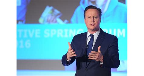 Дейвид Камерън ще обяснява в парламента за доходите си и данъците