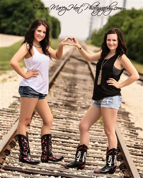 Maceyhartphotography Twins Senior Portraits