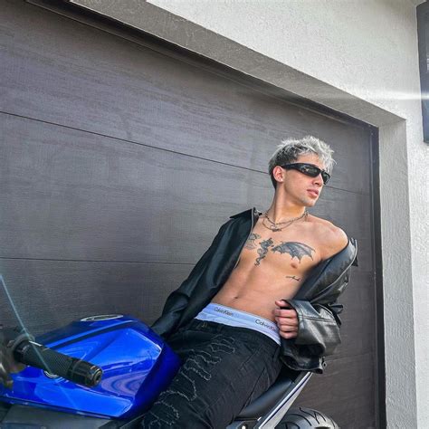 Augusto Giménez On Reels