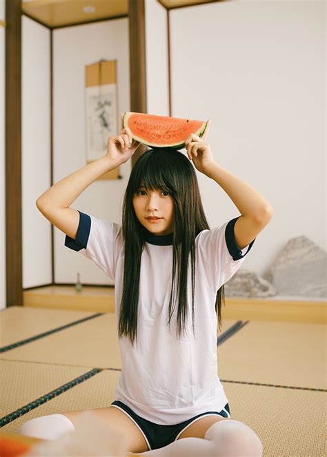 夏了夏天 Behance