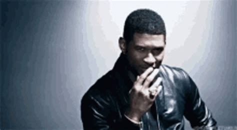 Usher  Usher Discover And Share S