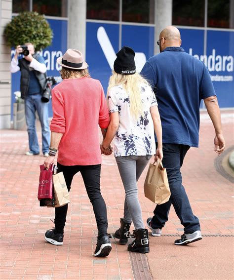 Ellie Goulding And Dougie Poynter Day Mirror Online