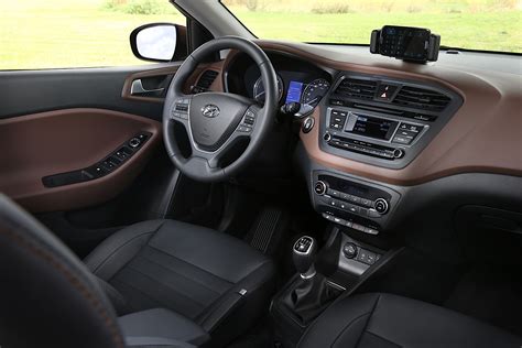 I20 Interior Features At William Ashbolt Blog