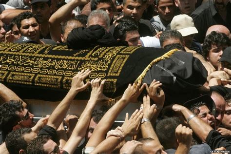 Bbc News In Pictures Ayatollah Fadlallahs Funeral