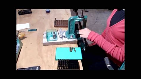 Reloading For Beginners Learn To Reload Ammo Rifle Or Pistol Ammunition Youtube
