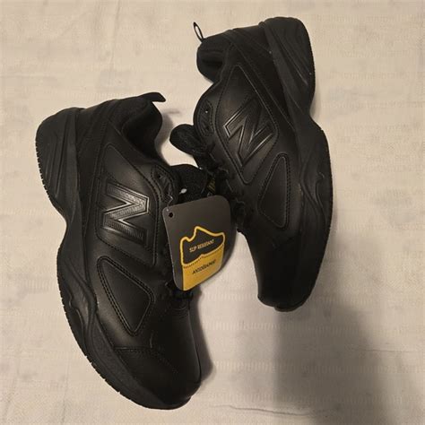 New Balance Shoes Nwt New Balance Mens 626 V2 Slipresistant