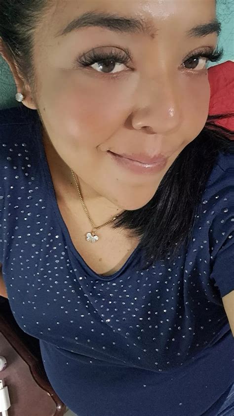 Good Night 41f 😚🤗😚🤗🤗🤗🤗🤗🤗 R Selfie