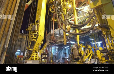 Drilling Platform Rig Floor Rotary Table Of Rig Top Drive Goes Down With Pipe Stock Video