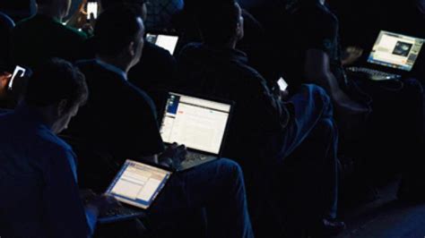 US Accused Of Creating Three More Computer Super Viruses RT USA News