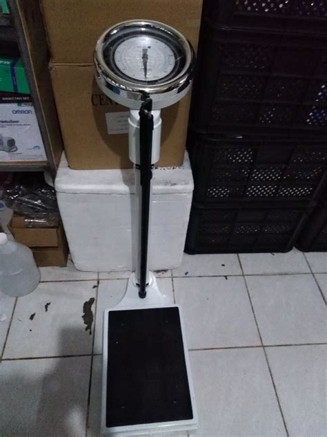 Detecto Type Weighing Scale Health And Nutrition Assistive