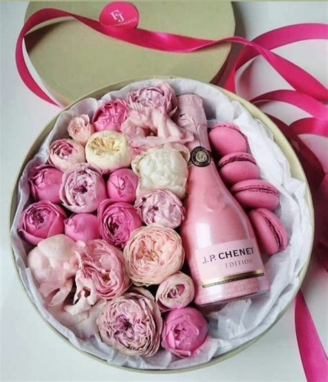 Подарункові скриньки до Дня Святого Валентина ідеї для хлопців та дівчат Ідеї декору