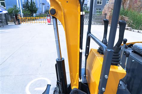 HW C Mini Excavator Wheeled Excavator Mini Excavator Crawler