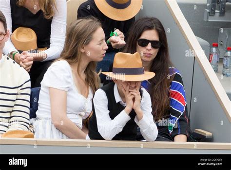 Isild Le Besco And Maiwenn Le Besco In Stands During French Tennis Open
