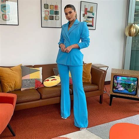 Conna Walker On Instagram I Wear Other Clothes Not Just Suits I