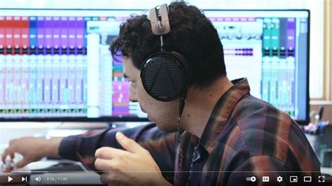 Audeze Live Video Interview With Carlos De La Garza Of Music Friends