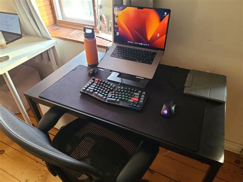 My Simple But Efficient Coding Setup Just Got The Keychron Q10 R Battlestations
