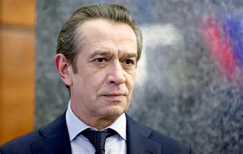 Владимир Машков встретился с жительницами Мариуполя