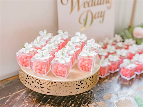 Blush Greenery And Gold Wedding Diy Favor Fun365