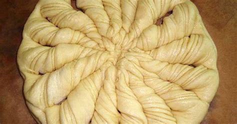 Ukrasne pogace. Na ruskom. SUPER!!! | Recepti | Pinterest | Pastries ...