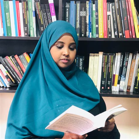 deegaanka quruxdiisa hala ilaaliyo zahra abdi hagi