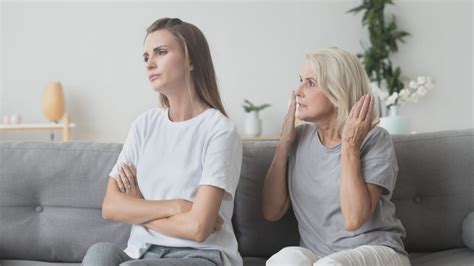 Diese 7 Mutter Tochter Beziehungen Kommen Nicht Gut Miteinander Aus