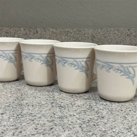 Corelle Dining Vintage Corelle Set Of 4 Corning Corelle Blue Lily Pattern Coffee Cups Poshmark