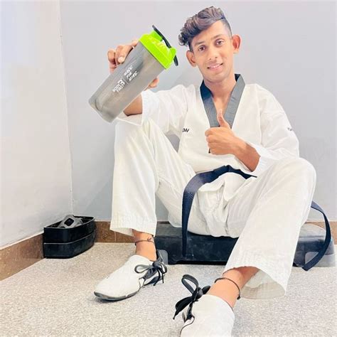 Saurabh Thakur Saurabhthakur145 • Threads Say More