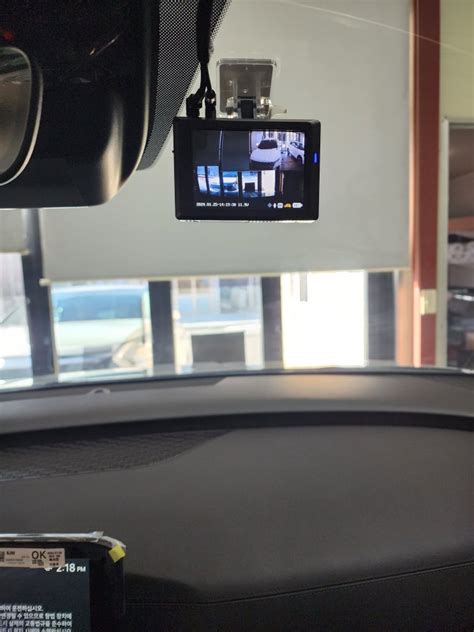 광양 중마동 블랙박스 장착 전문점 카니발 하이브리드 만도fx700 장착 후기 광양 중마동 썬팅 네비매립 블랙박스 레이노 썬팅 레인보우 썬팅 시공 전문점 네비마켓 광양점