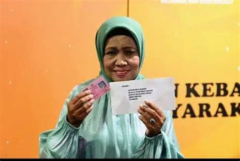 Zaiton Sameon Kini Berstatus Oku