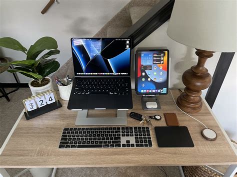 Universal Control Brings M2 Macbook Air And M1 Ipad Air Together [setups] Cult Of Mac