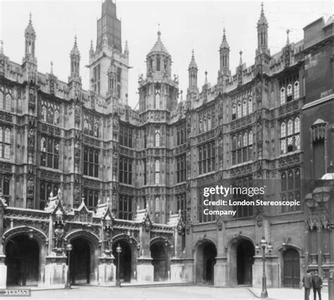 London Parliament Building Photos And Premium High Res Pictures Getty