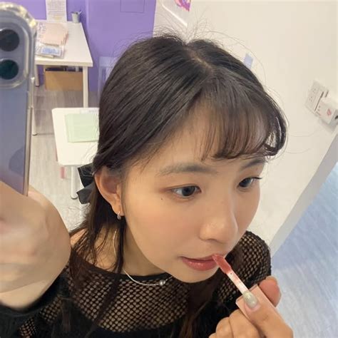 小可愛 Xc 521 On Threads