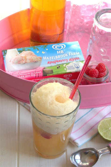 Raspberry Float Mummypagesie